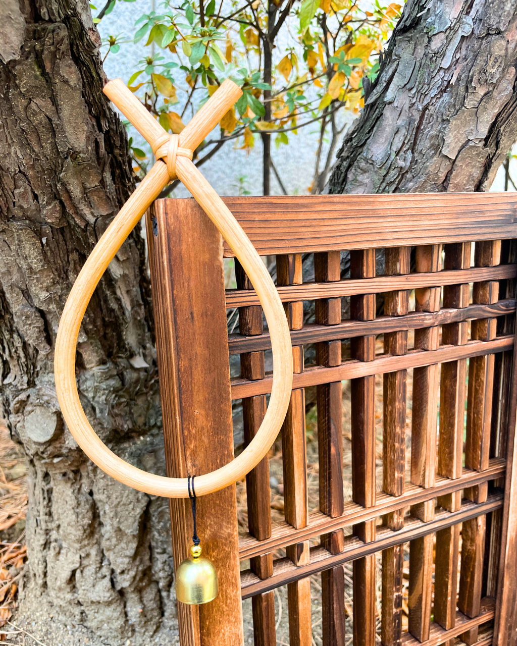 Mini clochette de porte coréenne en bois - La Bouclette